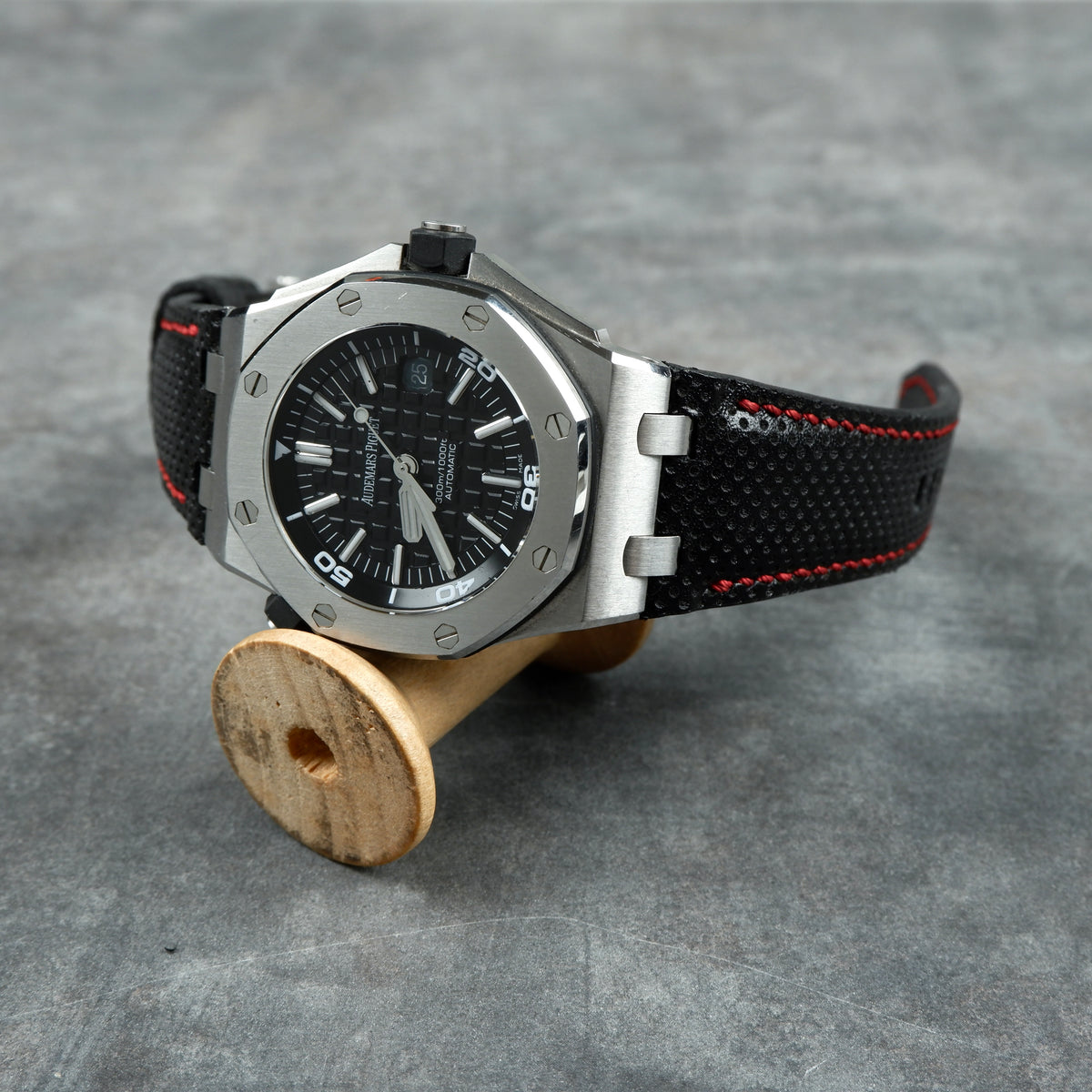 AP ROO Diver Straps - AP Perforated Black Red Stitch – Liger Straps