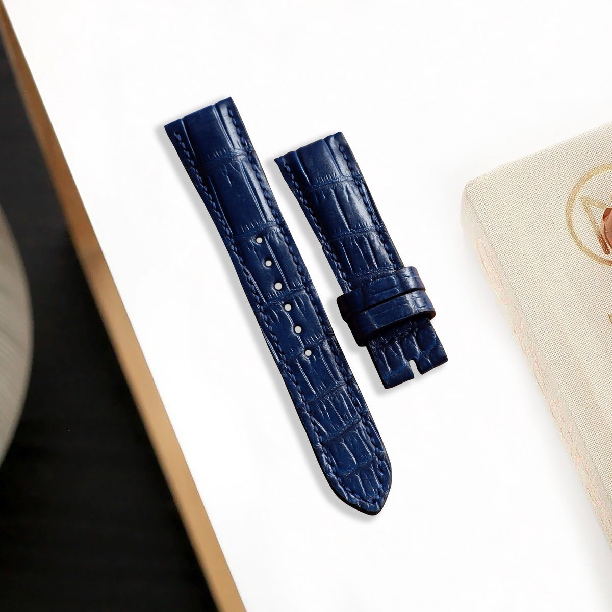 Omega Speedmaster Moonwatch Straps - Croco Navy Blue – Liger Straps
