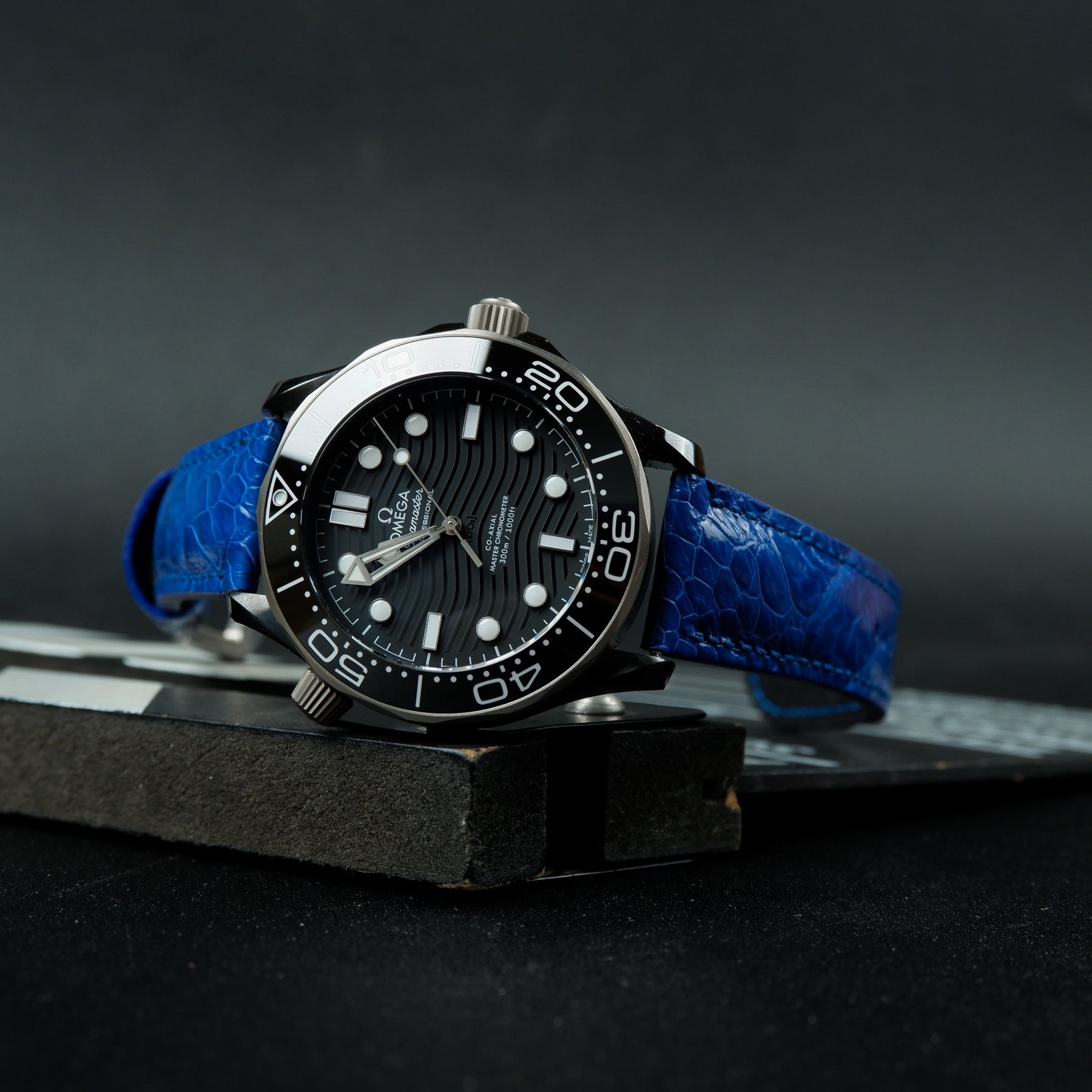 Omega Seamaster Diver 300m Straps - Ostrich Leg Blue Batman – Liger Straps