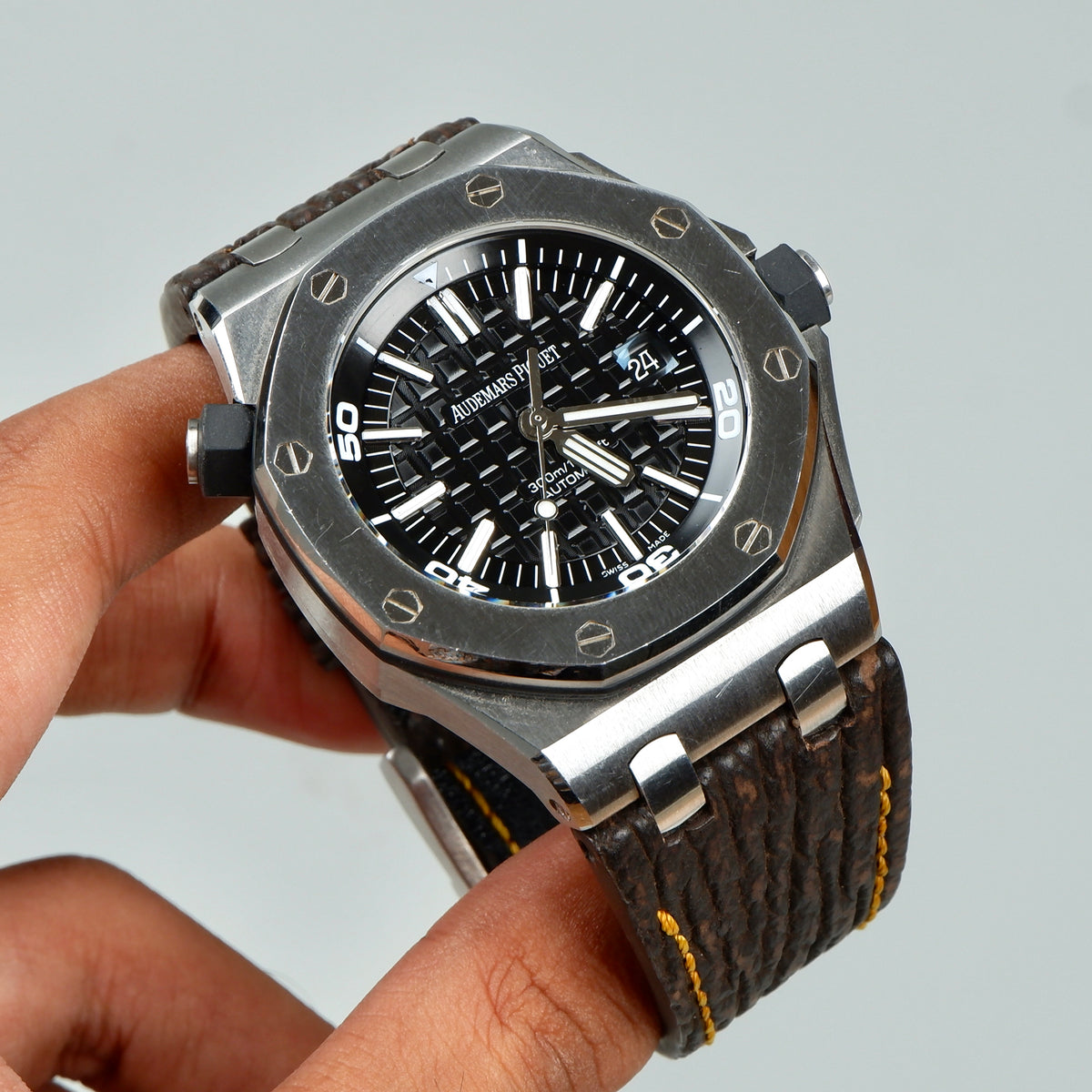 AP ROO Diver Straps - AP Shark Brunette – Liger Straps