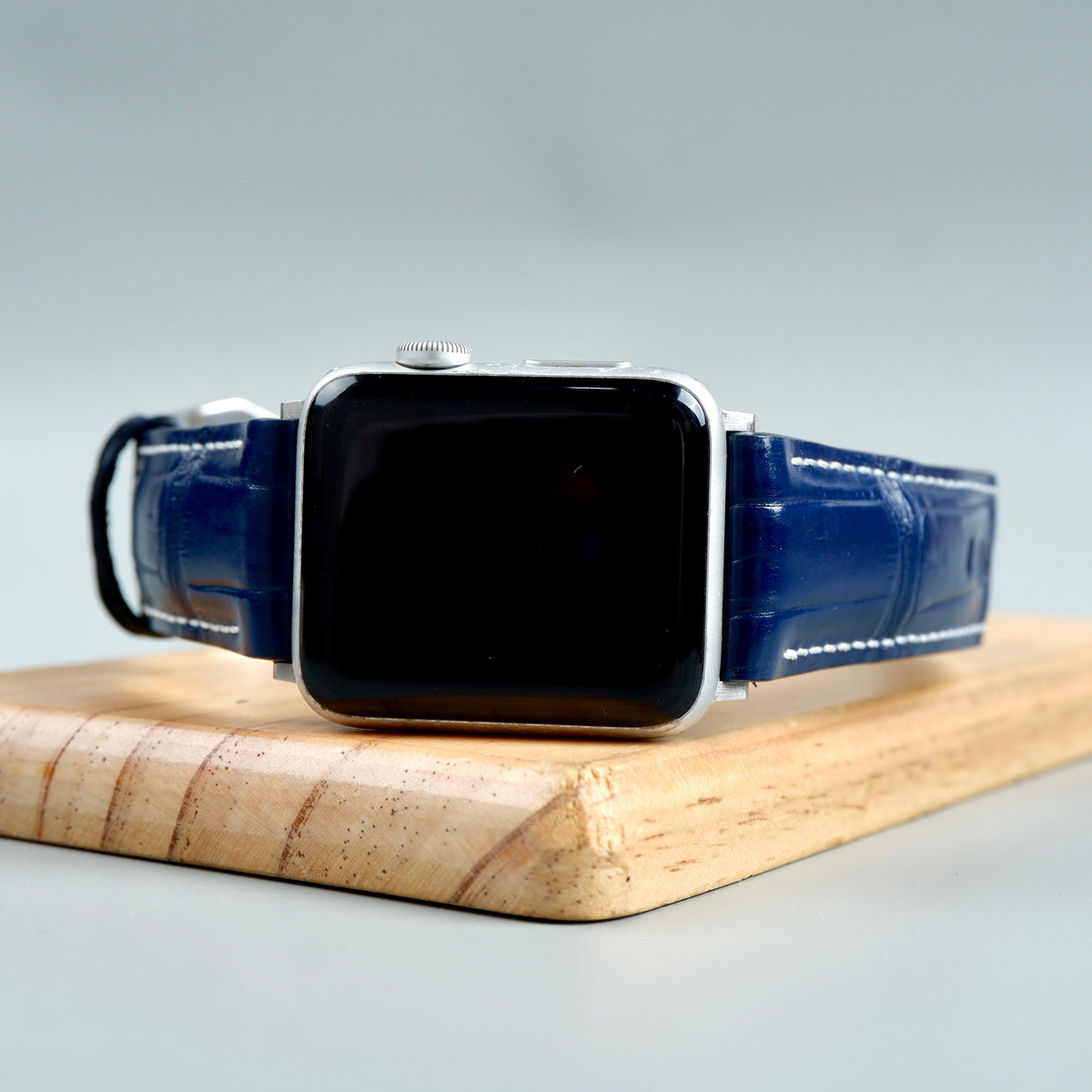 Apple Watch Straps - Croco Navy Blue White Stitch – Liger Straps