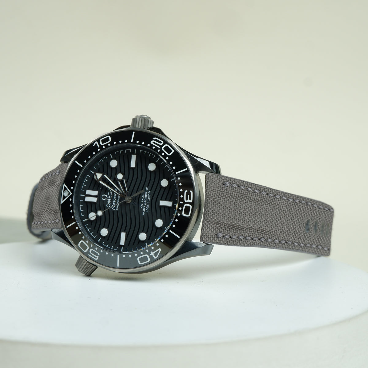 Omega Seamaster Diver 300m Straps - Canvas Extreme Padded Trench ...