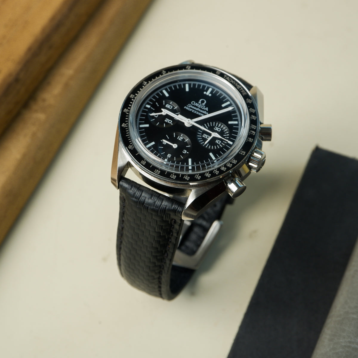 Omega Speedmaster Moonwatch - Carbon Fiber – Liger Straps