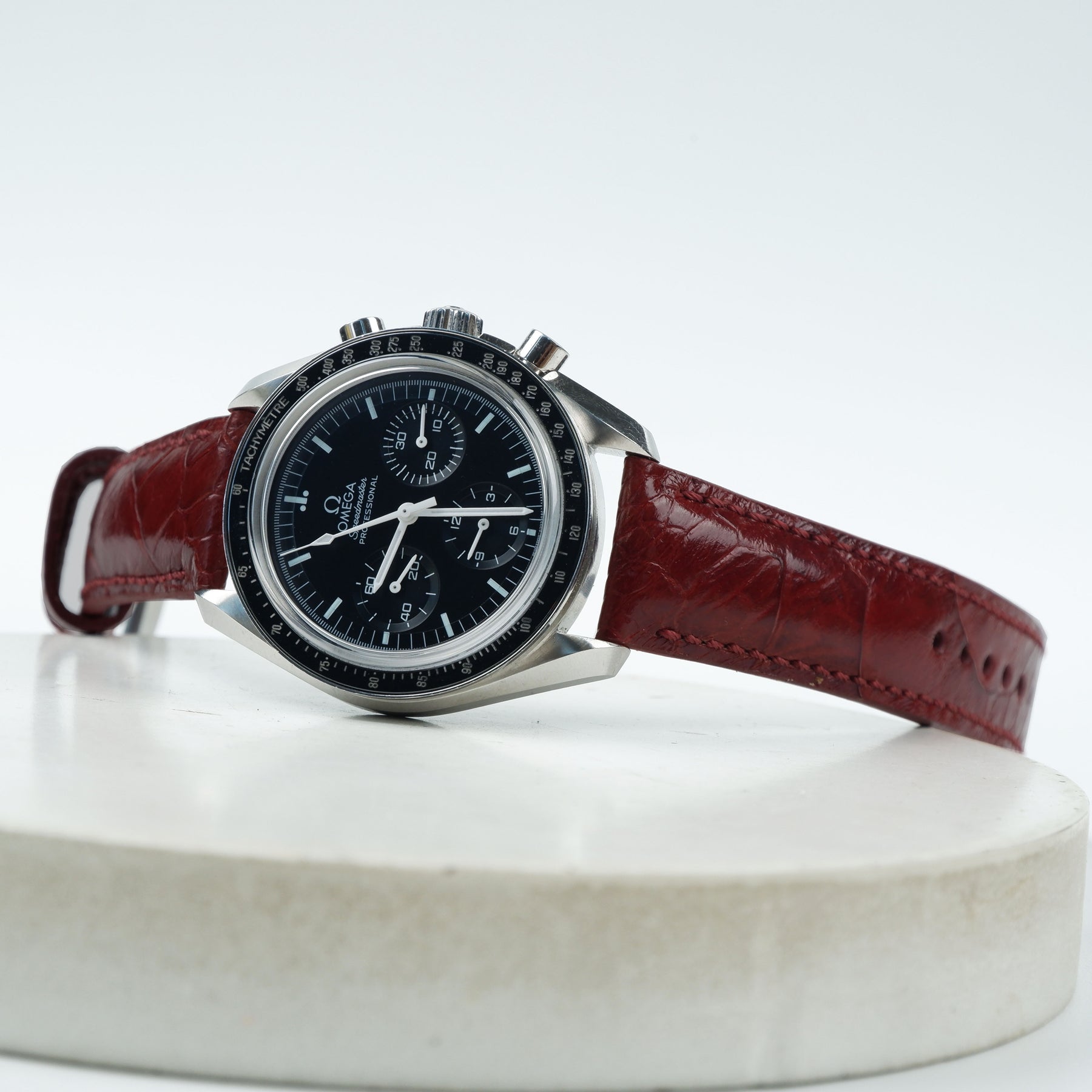 Omega Speedmaster Moonwatch Straps - Ostrich Leg Brick – Liger Straps