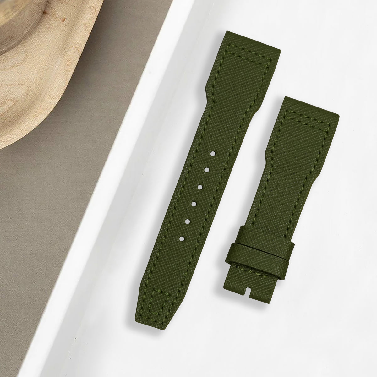 Pilot Saffiano Army Green – Liger Straps
