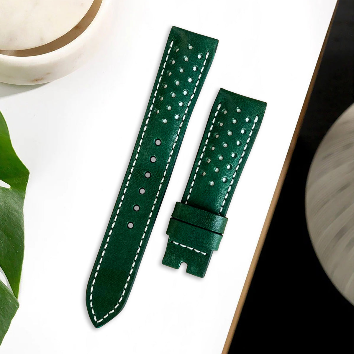 Omega Speedmaster Moonwatch - Racing Green – Liger Straps