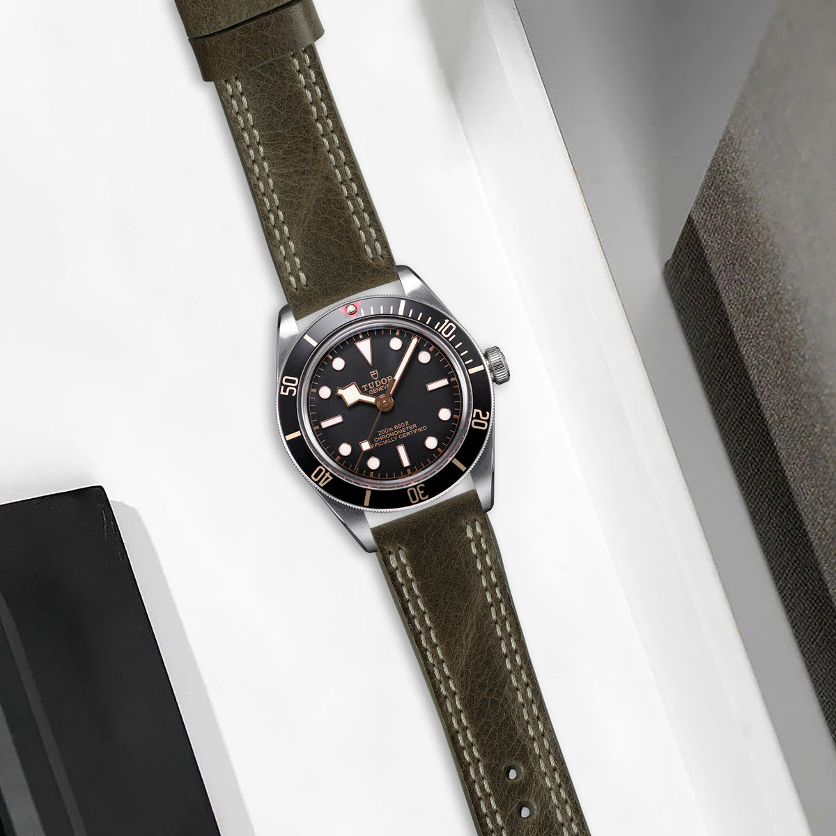 Waxy Grey – Liger Straps
