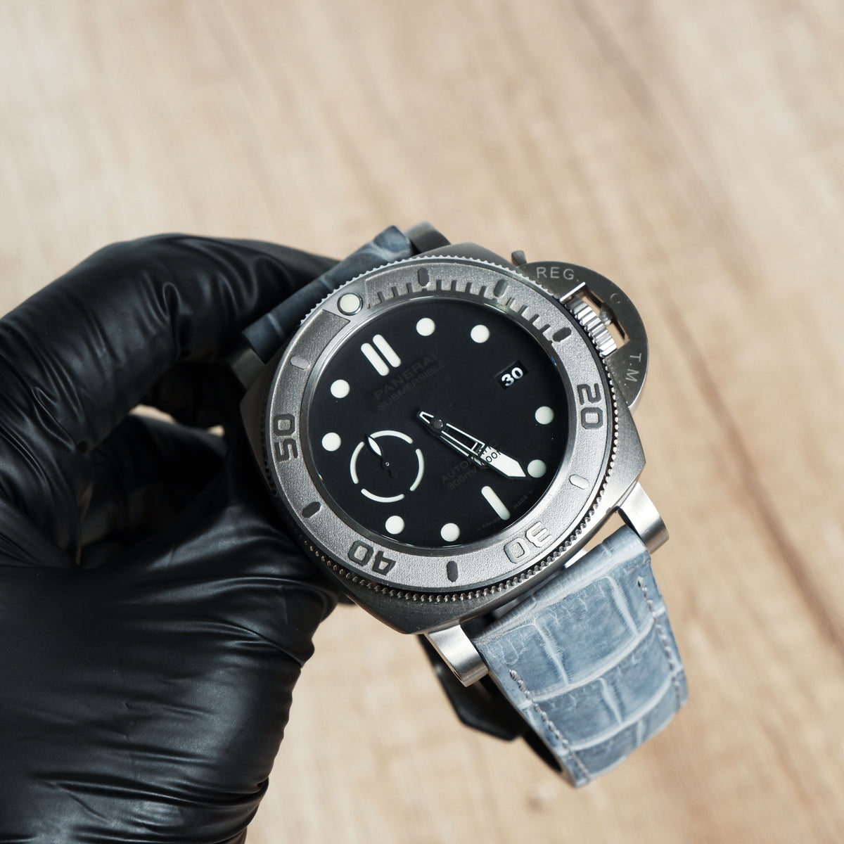Panerai Submersible Straps - Croco Nubuck Grey – Liger Straps