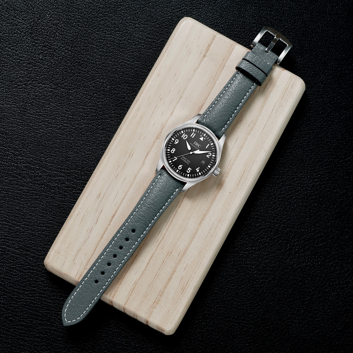 IWC Pilot Straps - Chevre Grey – Liger Straps
