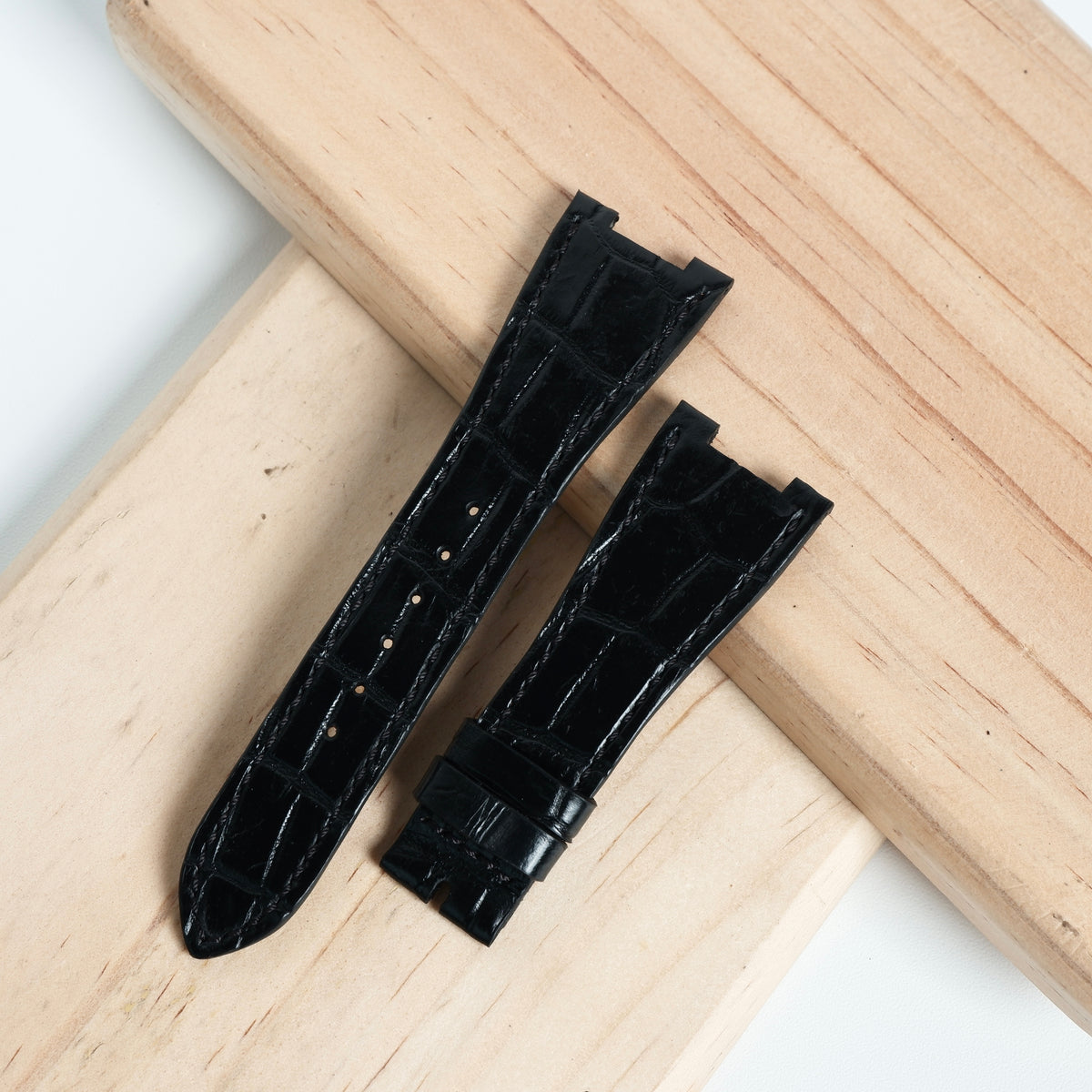 Ready Made Patek Nautilus Straps - Croco Black – Liger Straps